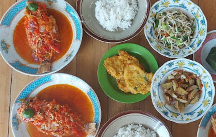 5 Warung Pecak Paling Maknyus di Tangerang Selatan, Cocok Buat Makan ...