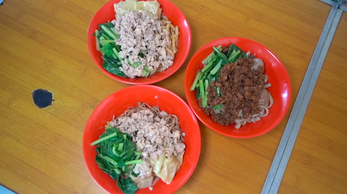 Nikmati Kuliner Lezat Mie Ayam Loky di Graha Raya Bintaro, Ada 4 Jenis ...